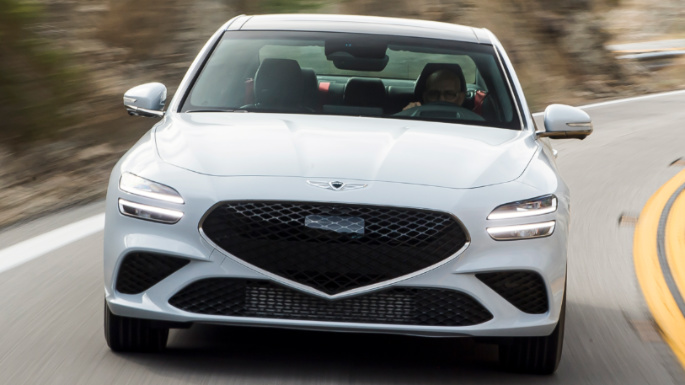2022 Genesis G70 In-Depth Photos