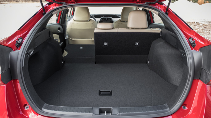 2020 Toyota Prius In-Depth Photos