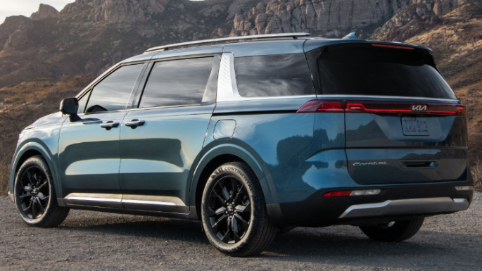 2022 Kia Carnival Review