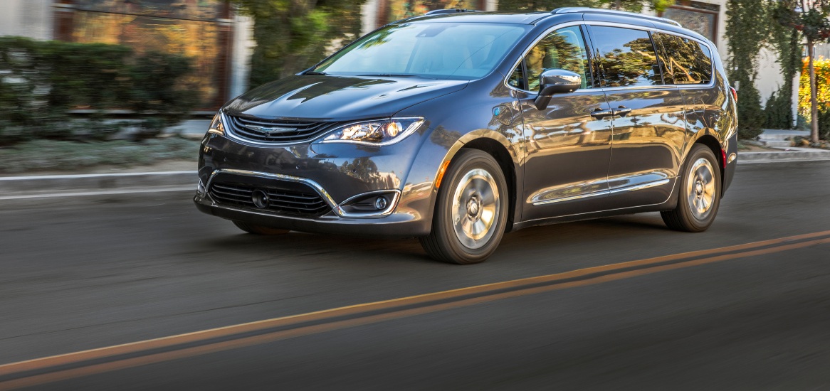 2019 Chrysler Pacifica In-Depth Photos
