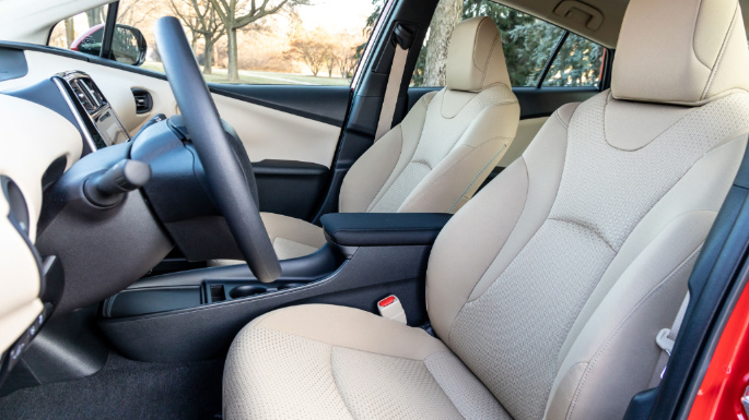 2020 Toyota Prius In-Depth Photos